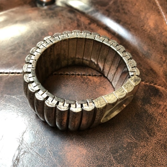 vienna | Accessories | Vintage Vienna Art Deco Silver Quartz Watch ...